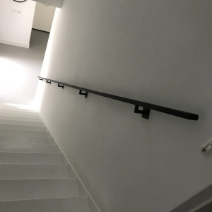 Stalen trapleuning kopen? Bekijk ze op Binnendeurvanstaal.com!